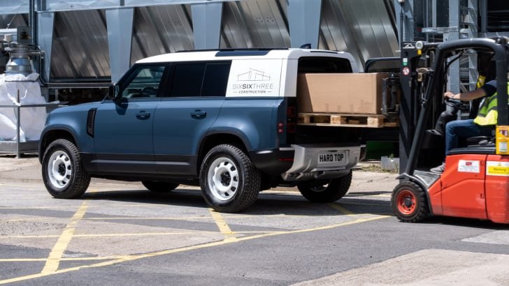 2021 Land Rover Defender Hard Top one step closer to Australia – revRebel