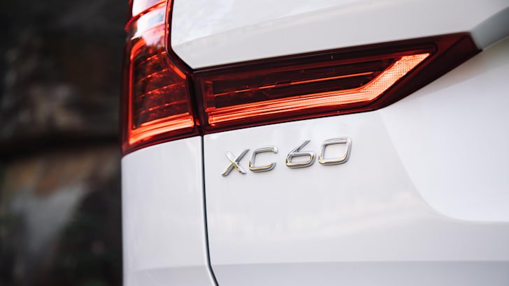 Next-generation Volvo XC60 to go electric, slated for 2024 launch ...