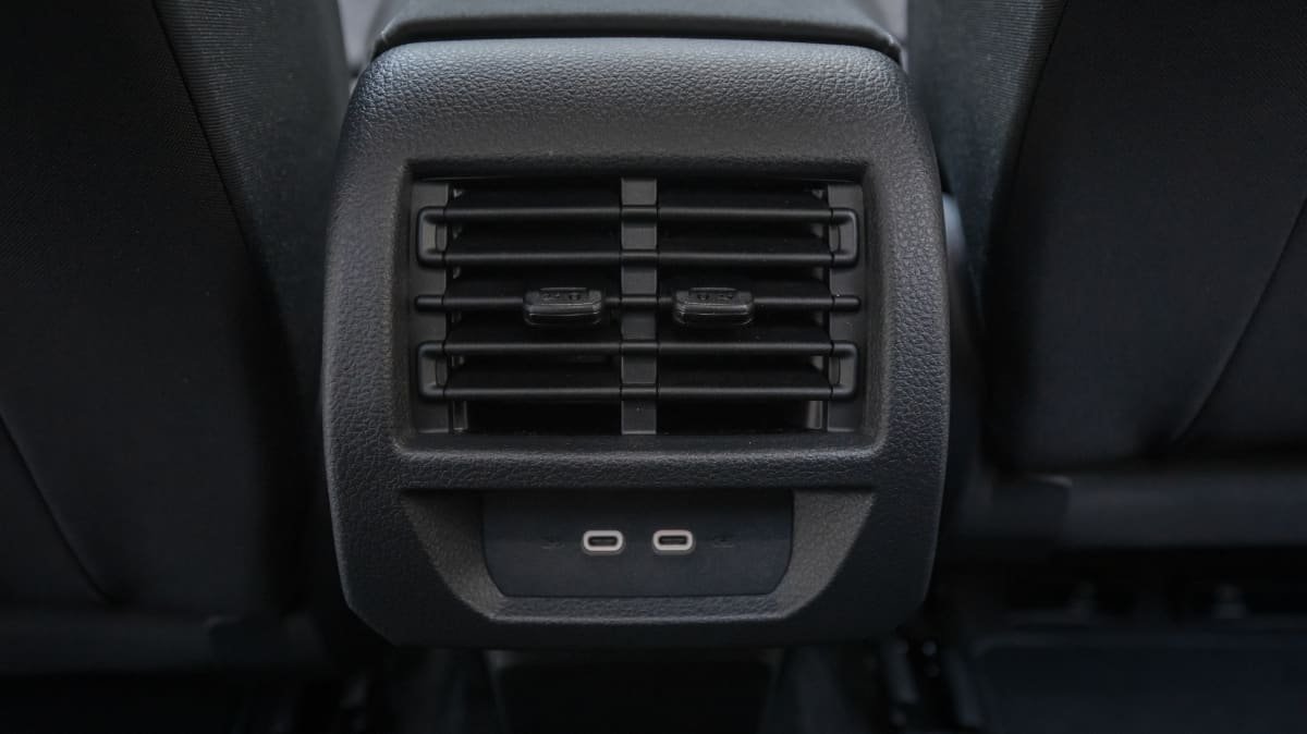 2022 Volkswagen Caddy people mover review – revRebel