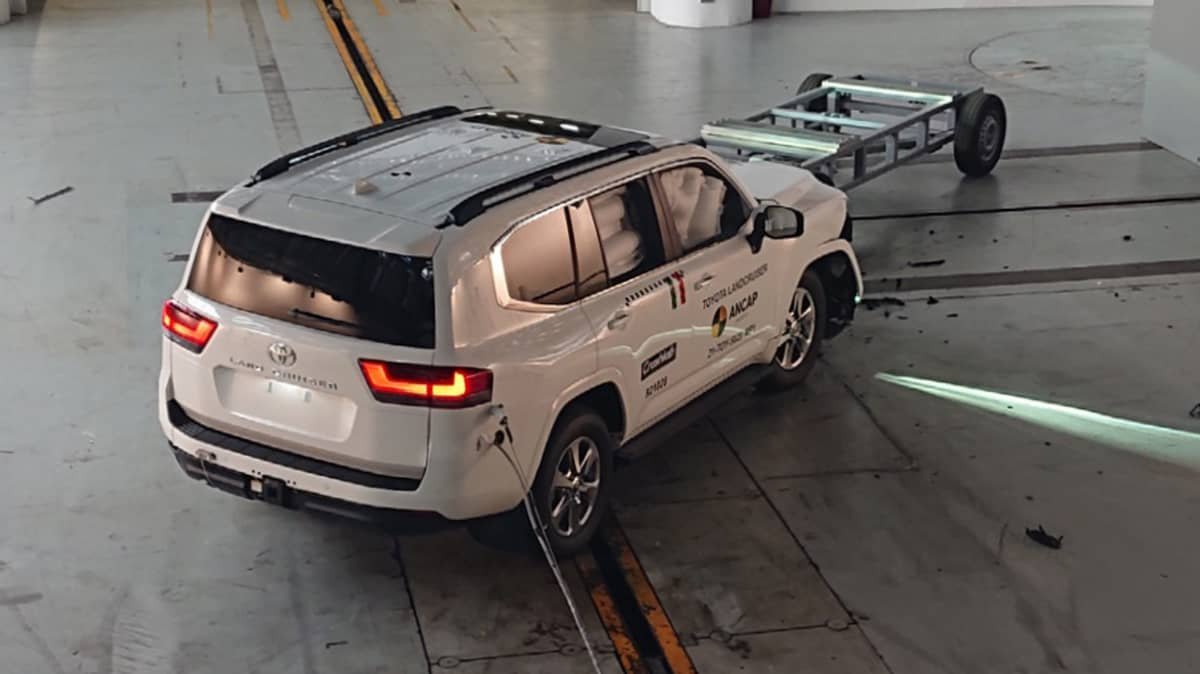 2022 Toyota LandCruiser 300 Series earns five-star ANCAP safety rating – revRebel
