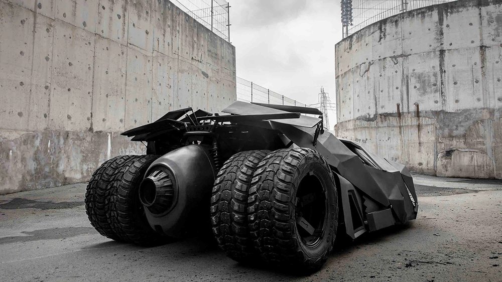 This New Fully Functional Electric Batmobile Replica Could Be Yours ...