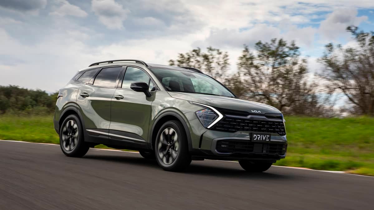 Kia Sportage wins 2022 Drive Car of the Year Best Medium SUV – revRebel