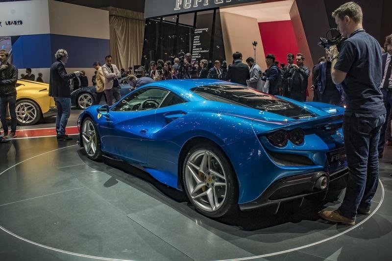 Ferrari Has A Good Plan to Keep Its Hybrid and Electric Supercars ...