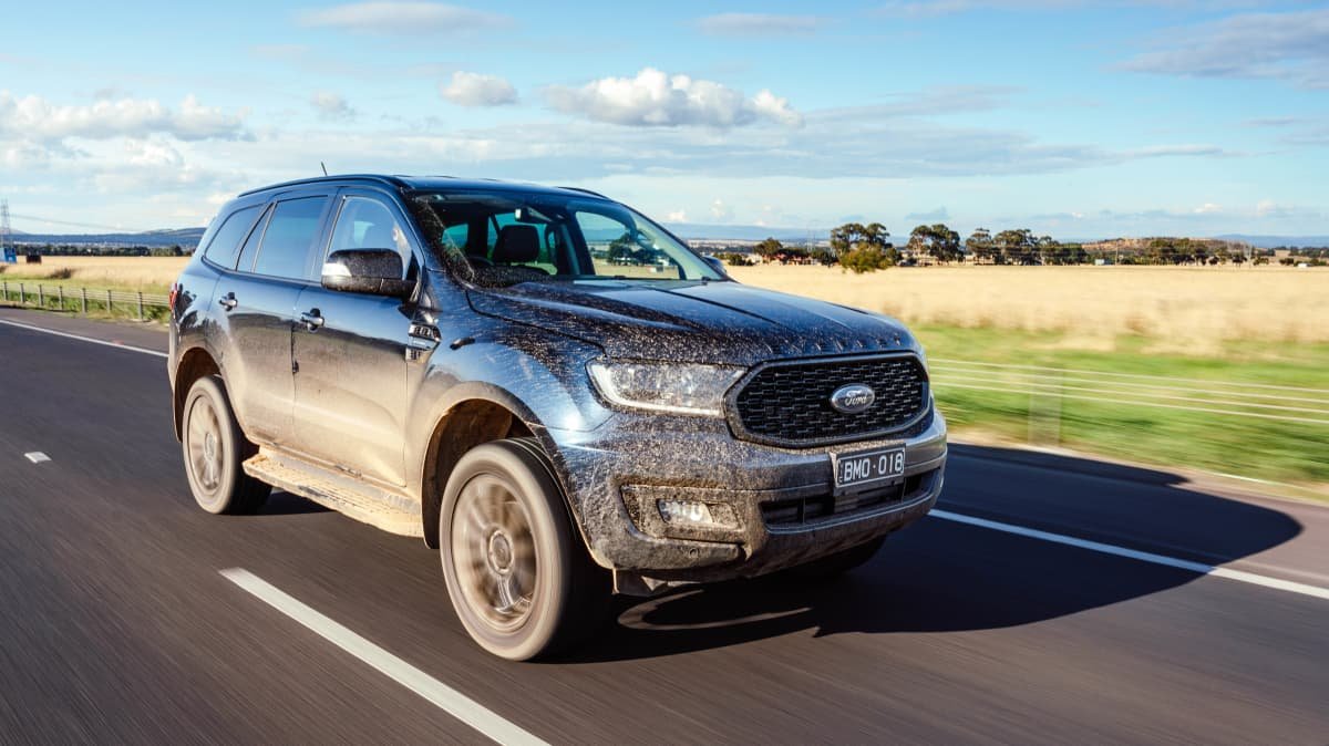 4×4 Wagon versus 4×4 Ute comparison – revRebel
