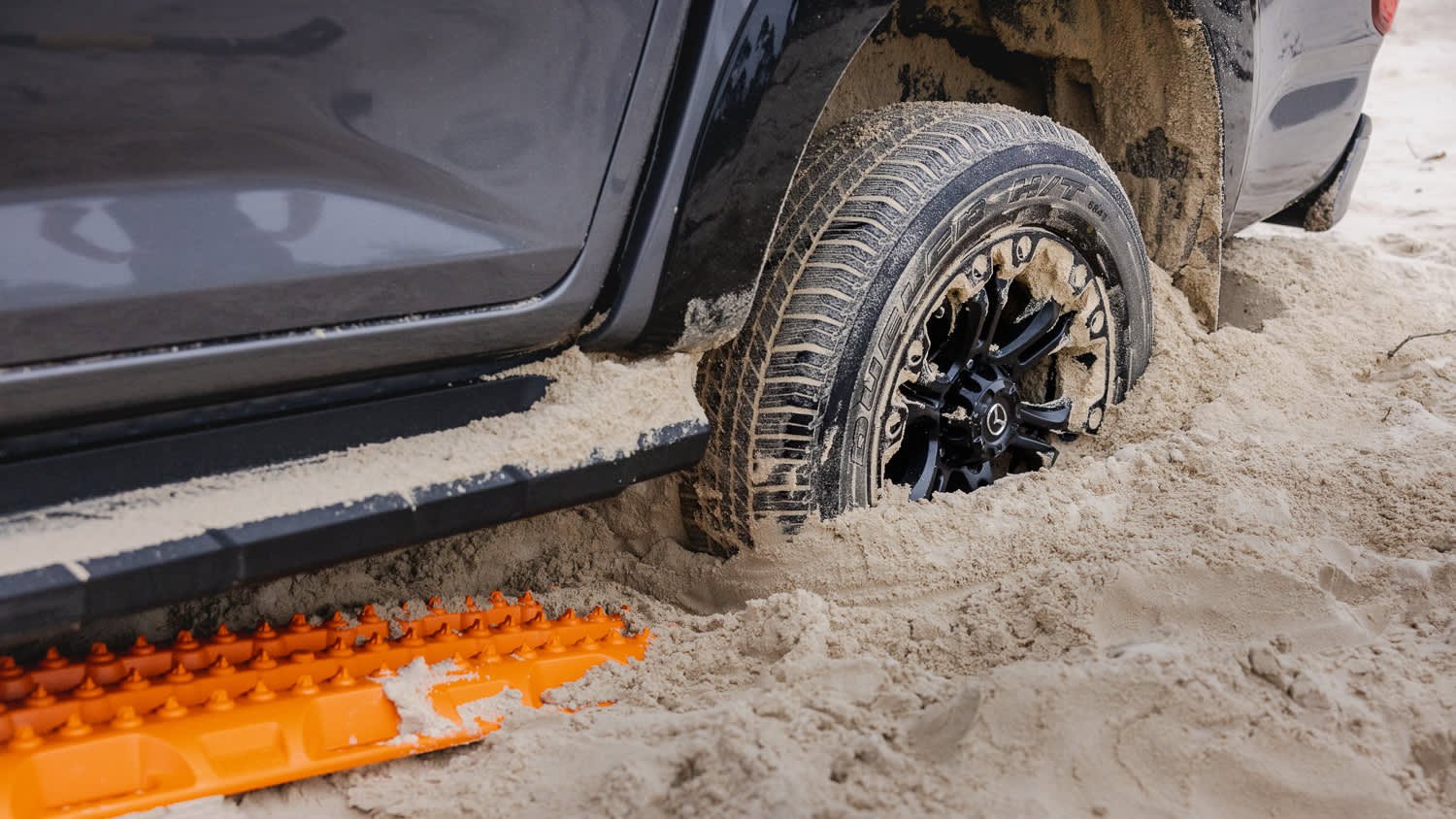 How to drive on sand: tips and tricks – revRebel