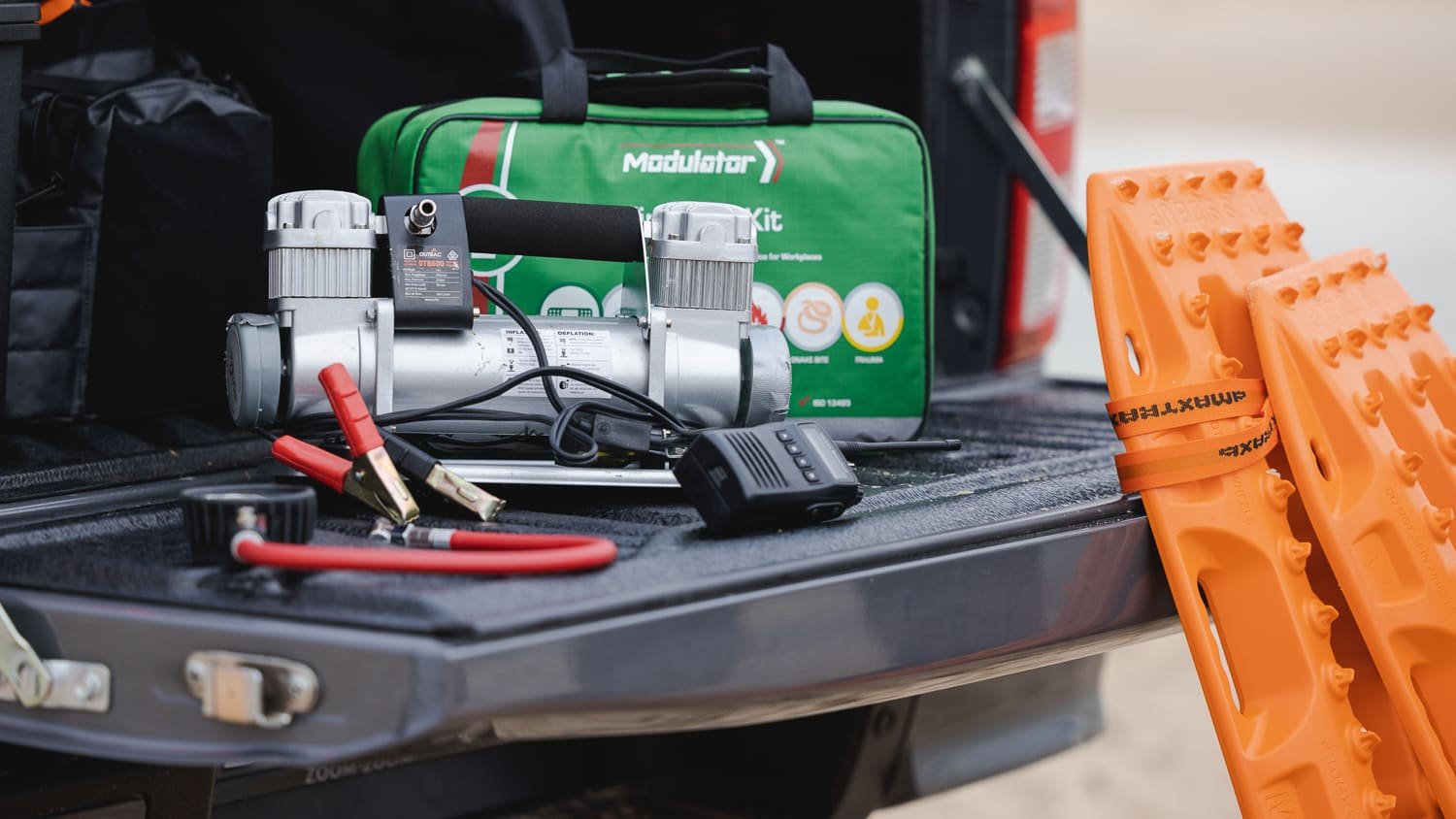 How to drive on sand: tips and tricks – revRebel