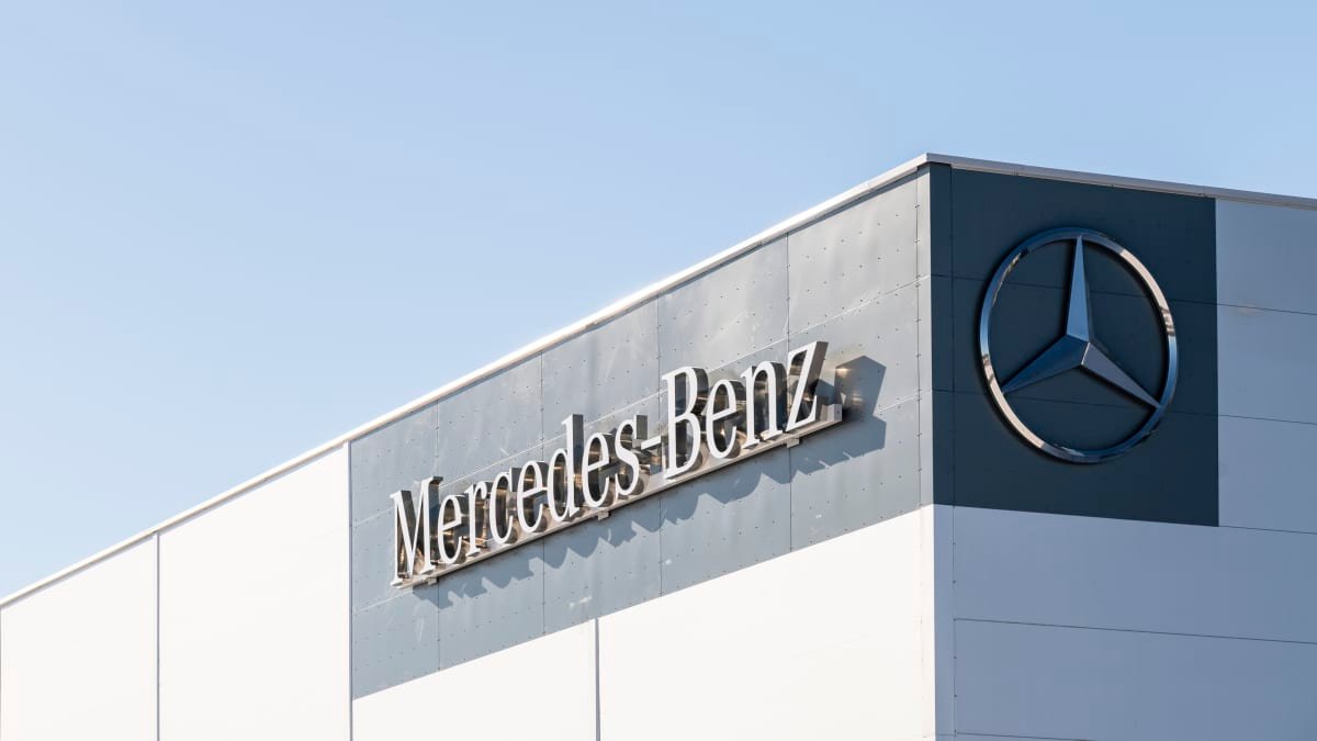 Mercedes-Benz, Ford join growing list of car-makers leaving Russia ...