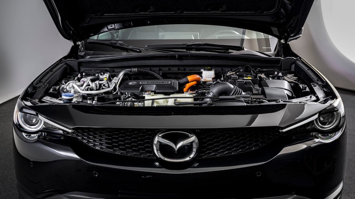 Mazda rotary sports car still “a dream” says executive – revRebel