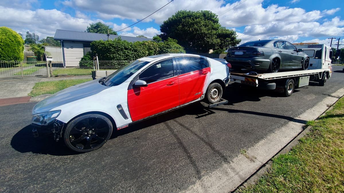 Victoria Police uncover $2 million HSV rebirthing operation – revRebel