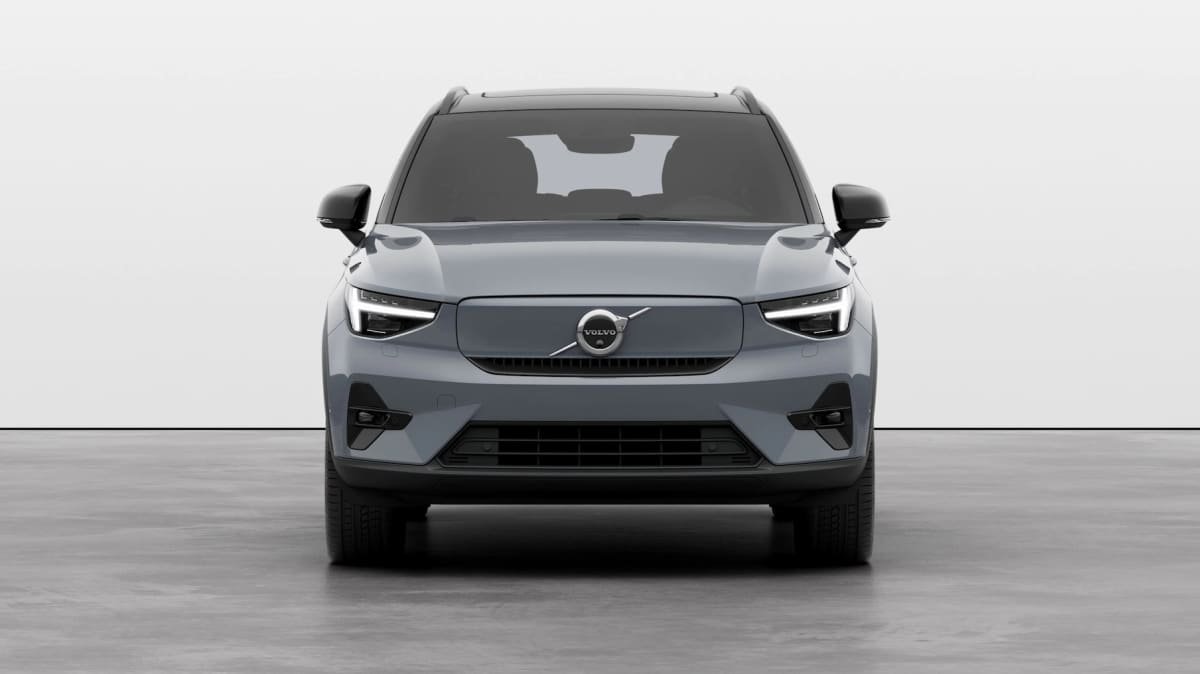 2023 Volvo XC40 Recharge Pure Electric: Single-motor variant set for ...