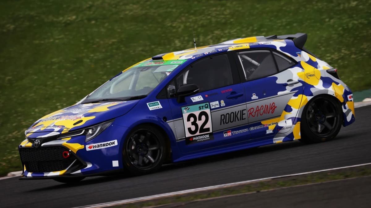 Hydrogen-powered Toyota GR Corolla race car catches fire – revRebel