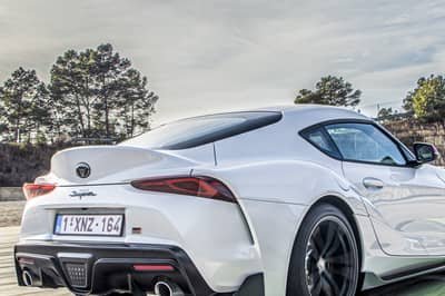 It’s Official: Toyota To Offer The Supra With A Manual Gearbox! – revRebel