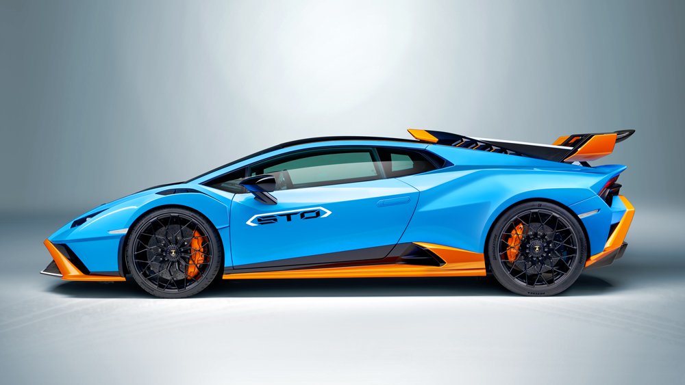 Lamborghini’s Huracán STO Is the Super Trofeo Race Car for the Road ...