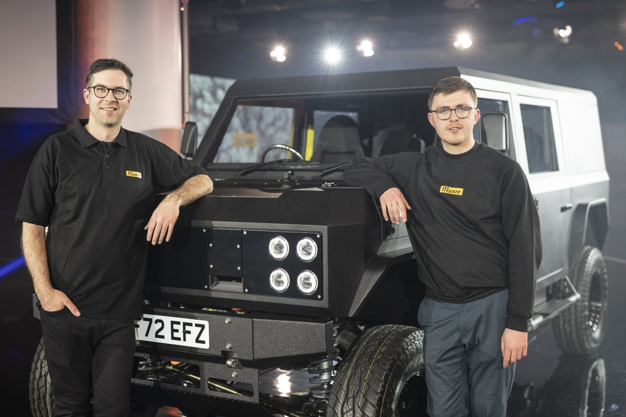 Munro launches extreme terrain 4×4 electric vehicle – revRebel