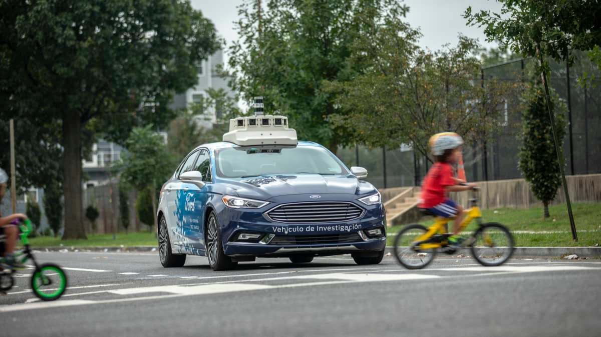 Opinion: Why we need to slam the brakes on autonomous cars – revRebel