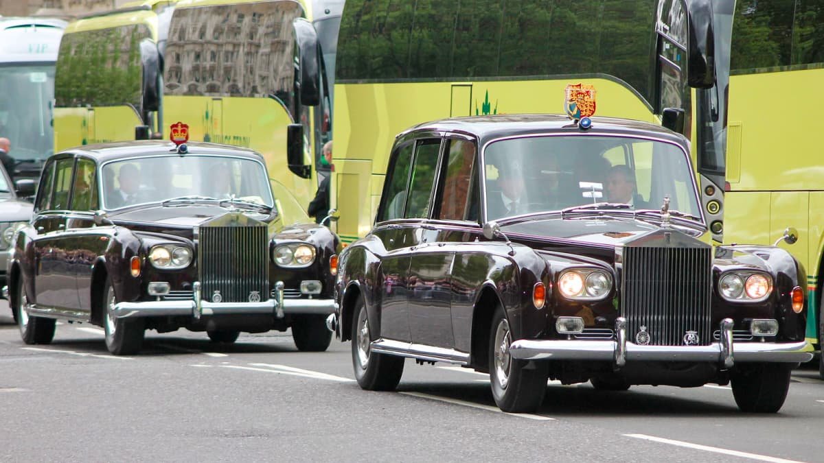 The Royal cars of the Queen’s funeral procession – revRebel