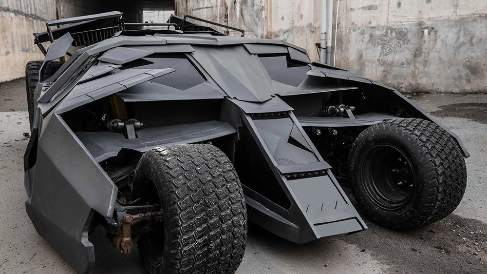 This New Fully Functional Electric Batmobile Replica Could Be Yours ...
