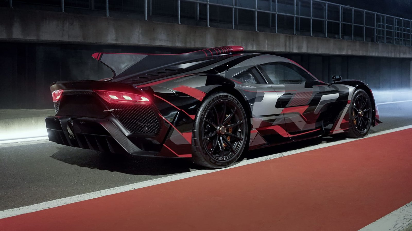 Video: Lewis Hamilton tests Mercedes-AMG One hypercar in new campaign ...