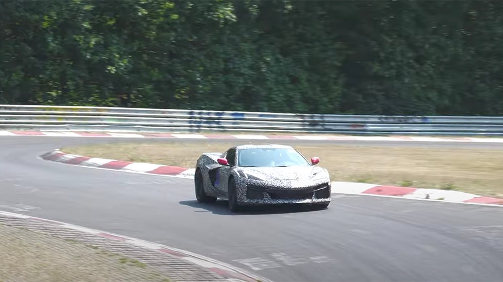Watch a Hybrid Chevrolet C8 Corvette Prototype Circle the Nürburgring ...